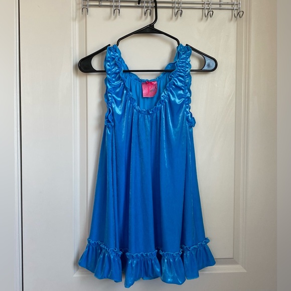 Victoria's Secret | Tops | Eucrare Pout By Victorias Secret Velvet ...